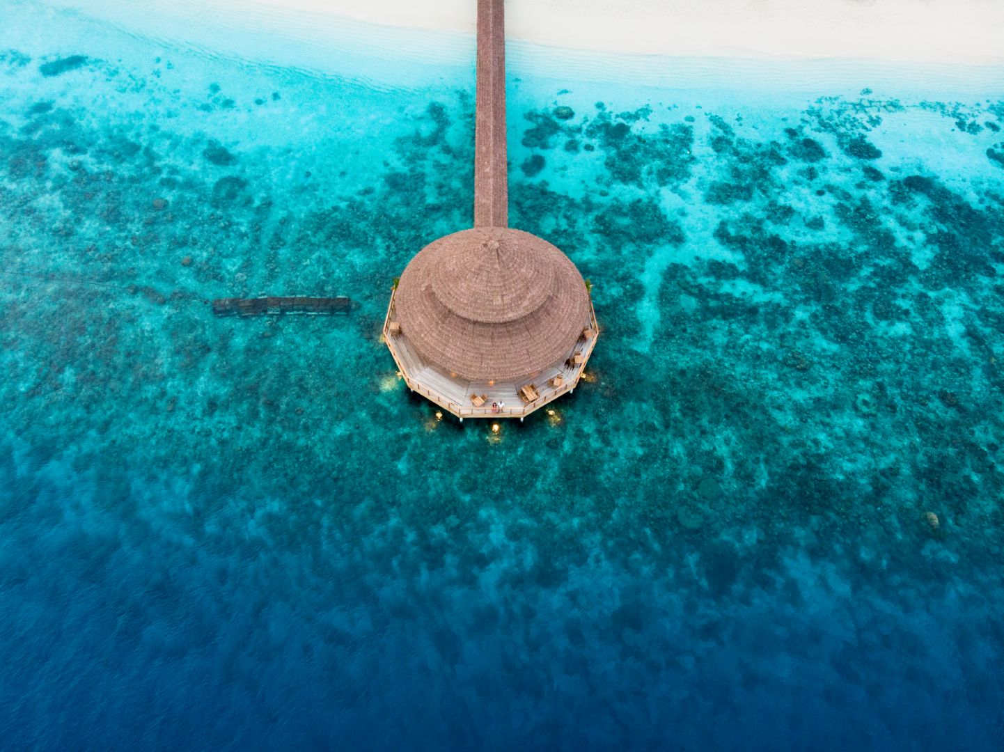 Malediven: Reethi Faru Eco-Resort - WeTravelEco